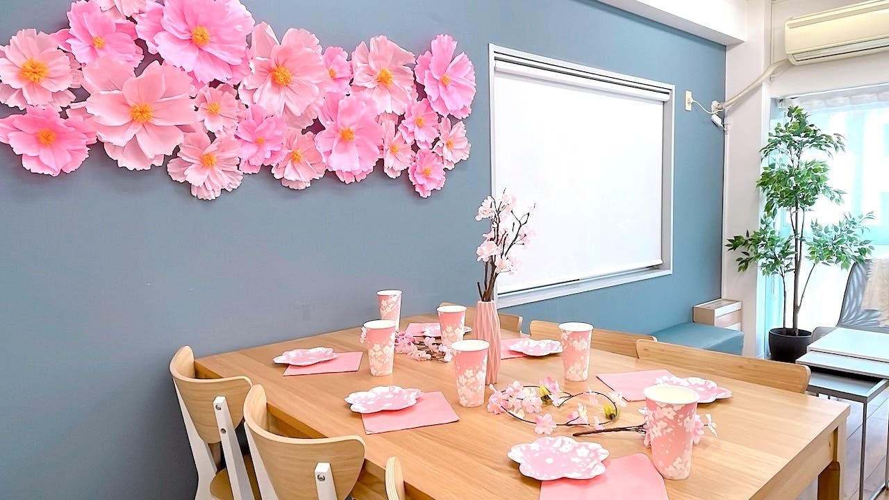 🎊超好立地🎊｜恵比寿2分❗恵比寿横丁近く｜✨自然光✨たっぷり撮影📷｜会議も🙆｜地デジ50型TV📺｜大画面プロジェクター🎥｜24hの写真5