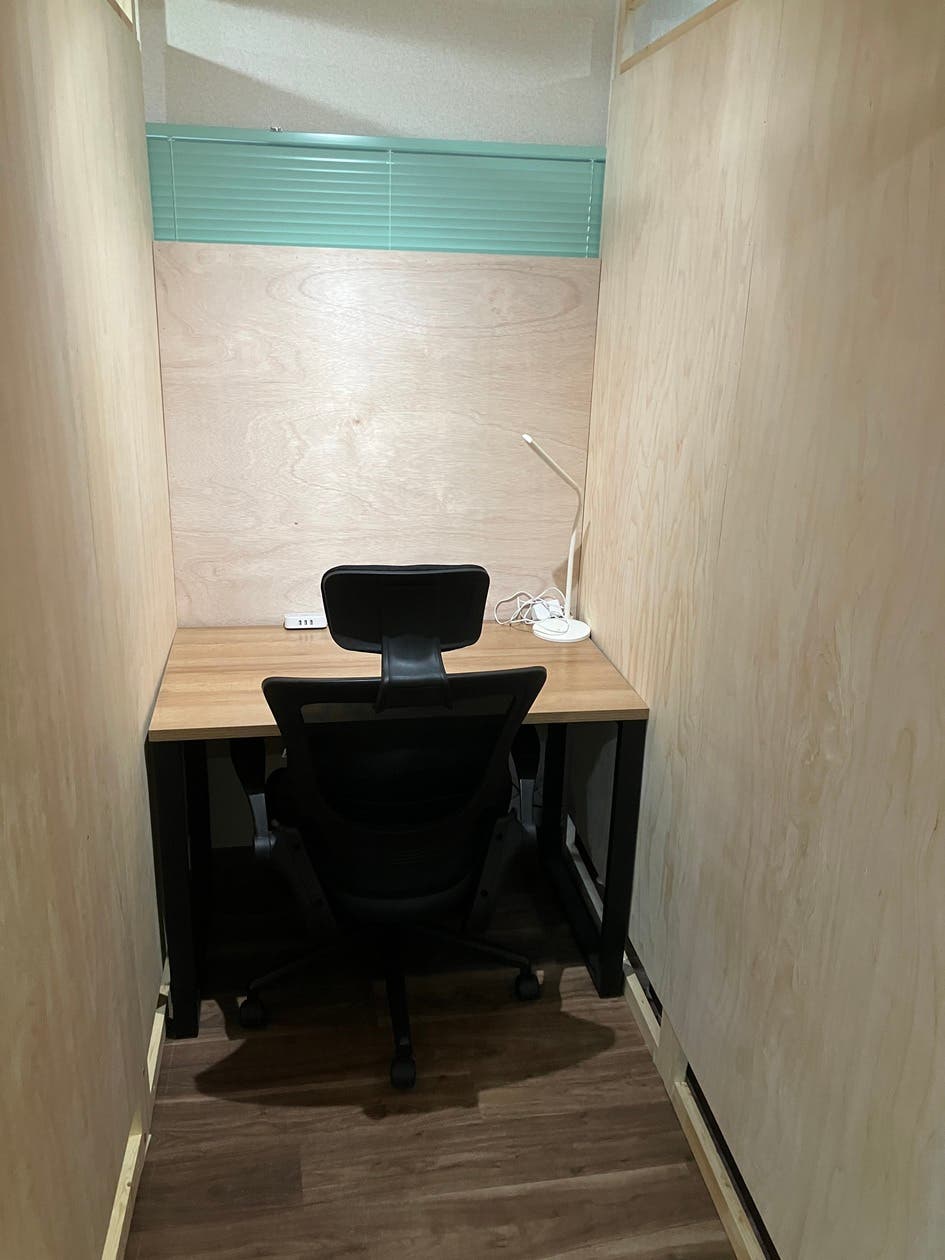 狭山ヶ丘駅徒歩2分　PLUS7ワーキングスペースの写真5
