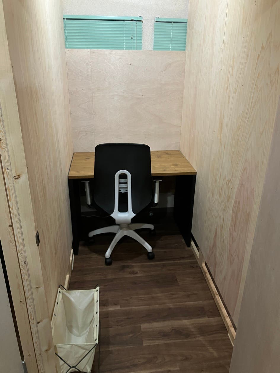 狭山ヶ丘駅徒歩2分　PLUS7ワーキングスペースの写真6