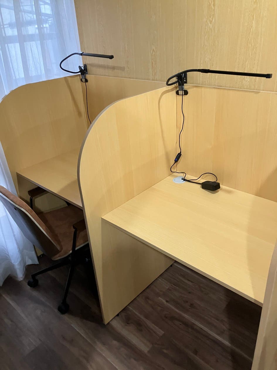 狭山ヶ丘駅徒歩2分　PLUS7ワーキングスペースの写真7