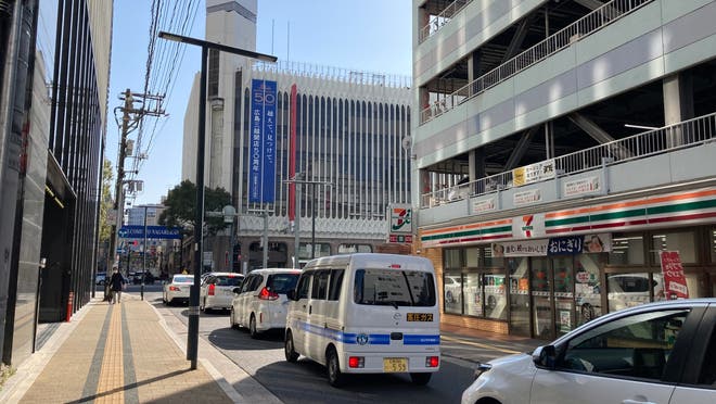 広島三越&胡町電停から徒歩1分✨広いスタジオ&スペース✨全身鏡が壁2面✨ヨガマット無料貸出し✨ダンスの写真25