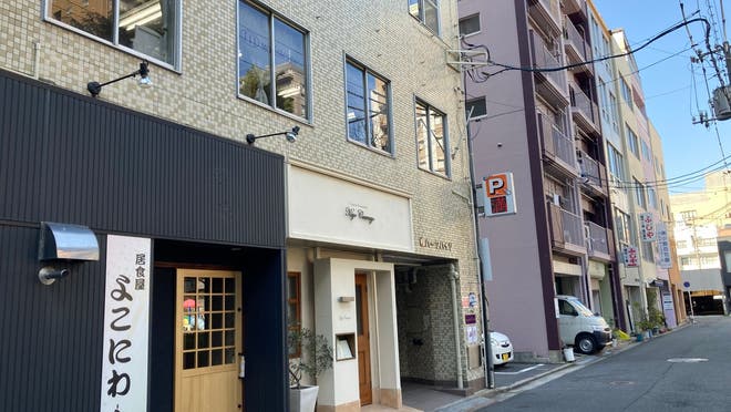 広島三越&胡町電停から徒歩1分✨広いスタジオ&スペース✨全身鏡が壁2面✨ヨガマット無料貸出し✨ダンスの写真28