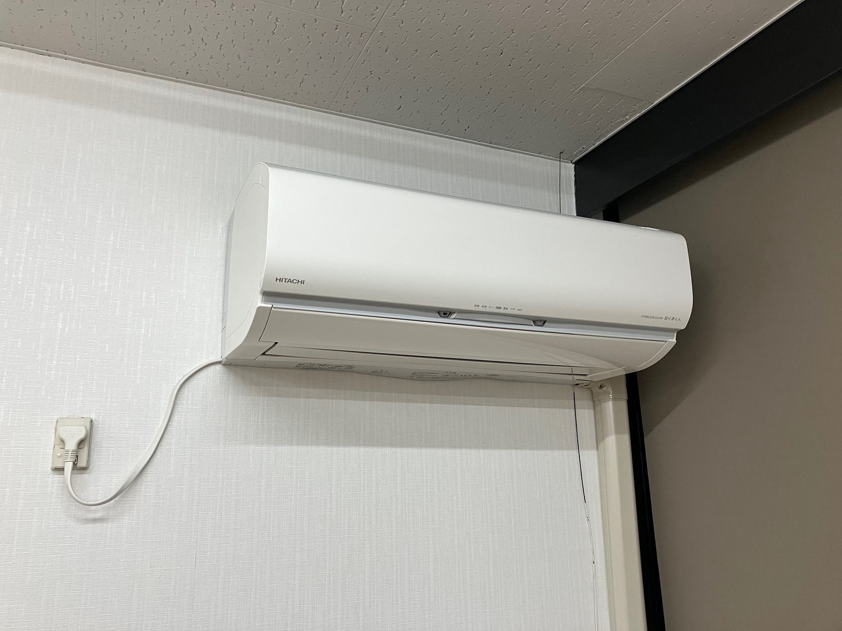 小規模でのイベントや会議・ワークスペースとして利用可！宅急便営業所と併設しているので手荷物の発送や受け取りにも対応できます！の写真5