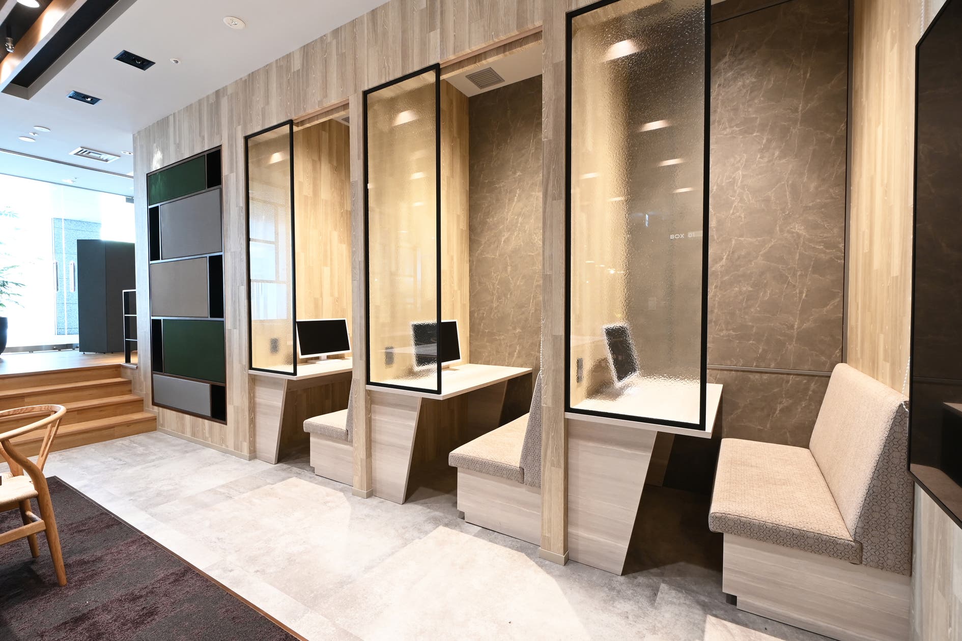 BOX 03(1名)の写真1