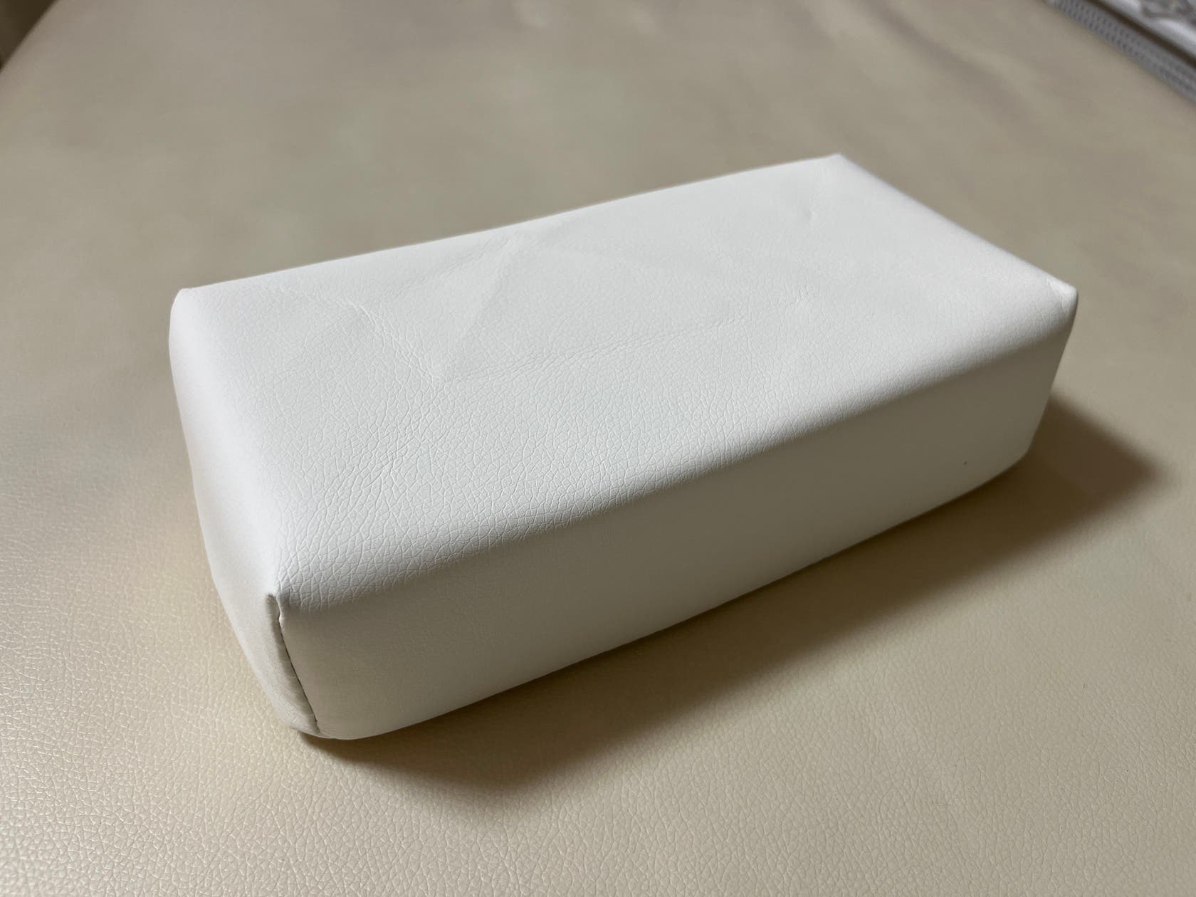 室内はナチュラルな雰囲気で調光も可能✨落ち着いた雰囲気のレンタルサロンです☺️心斎橋・難波から徒歩圏内✨の写真30