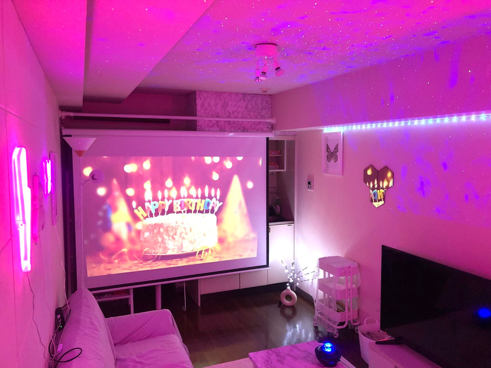 ✨オープンセール✨駅近徒歩圏内🚶デート💕ママ会👫女子会❤️誕生日会🎂推し会🌹ゴミオプション🗑️✨120インチプロジェクター🎥K4の写真8