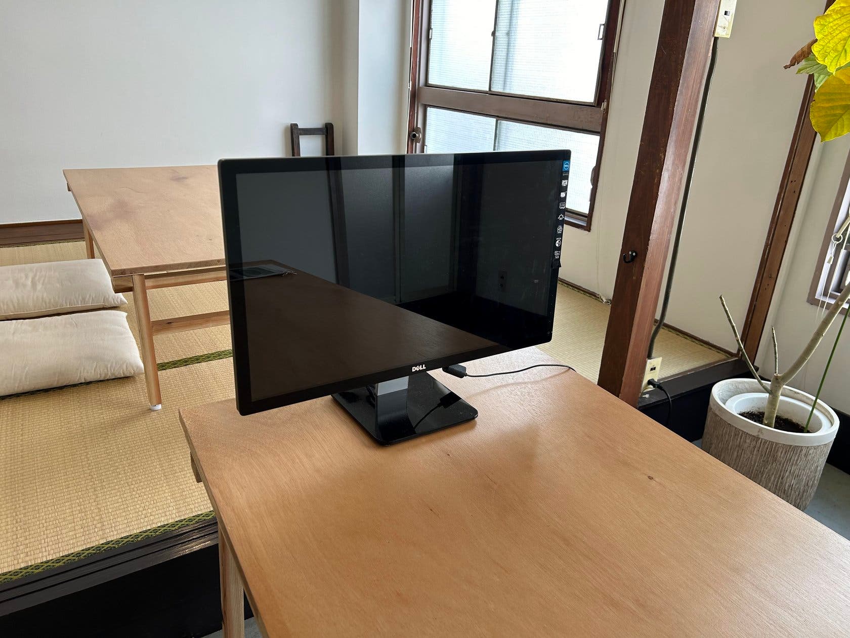 PCモニターの画像1