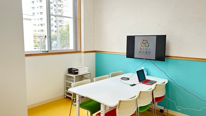 【壺川駅徒歩5分】定員6+α名!プロジェクター含む備品・高速Wi-Fi無料!壺川201会議室の写真1