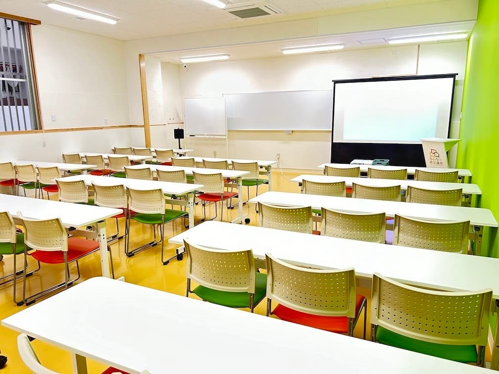 【壺川駅徒歩5分】定員３９＋α名！プロジェクター含む備品・高速Wi-Fi無料！壺川203会議室の写真10