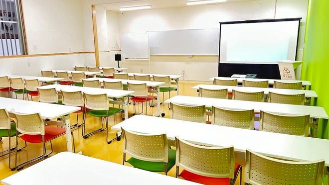 【壺川駅徒歩5分】定員39+α名!プロジェクター含む備品・高速Wi-Fi無料!壺川203会議室の写真10