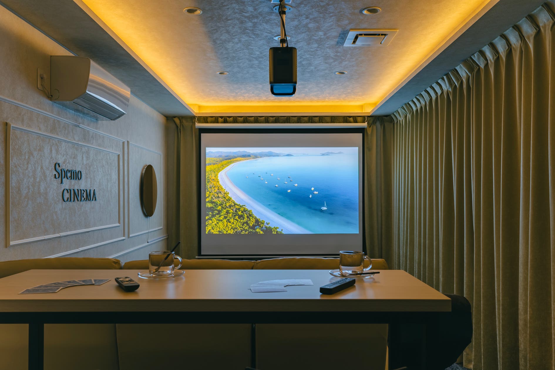 スペモシネマ🎬クリスマス🎄学割👨‍🎓プロジェクター🖥️映画🐈‍⬛デート💓499_SpemoCINEMA錦糸町2ndの写真11