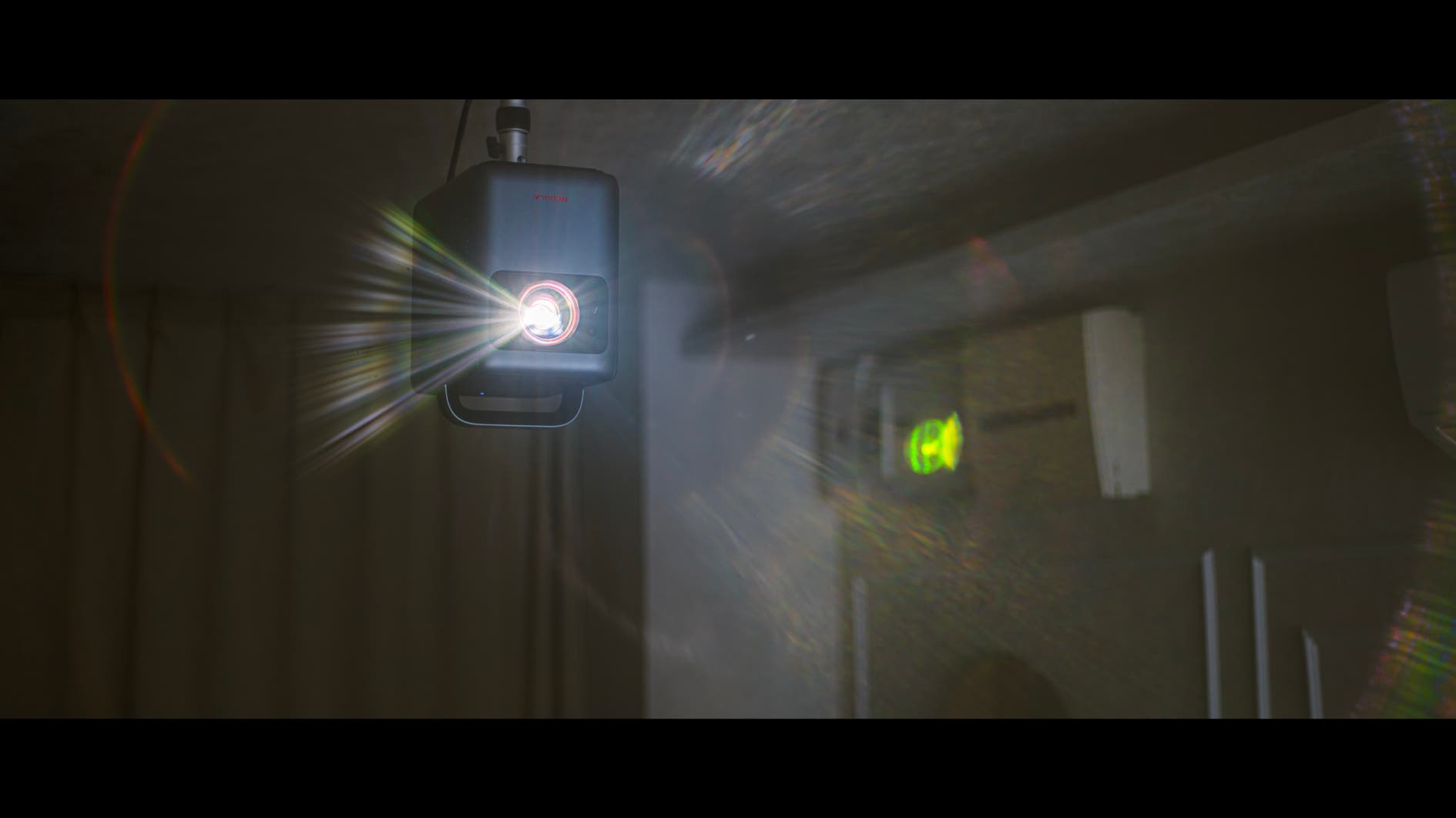 📹Nebula Cosmos Laser  [プロジェクター]の画像1