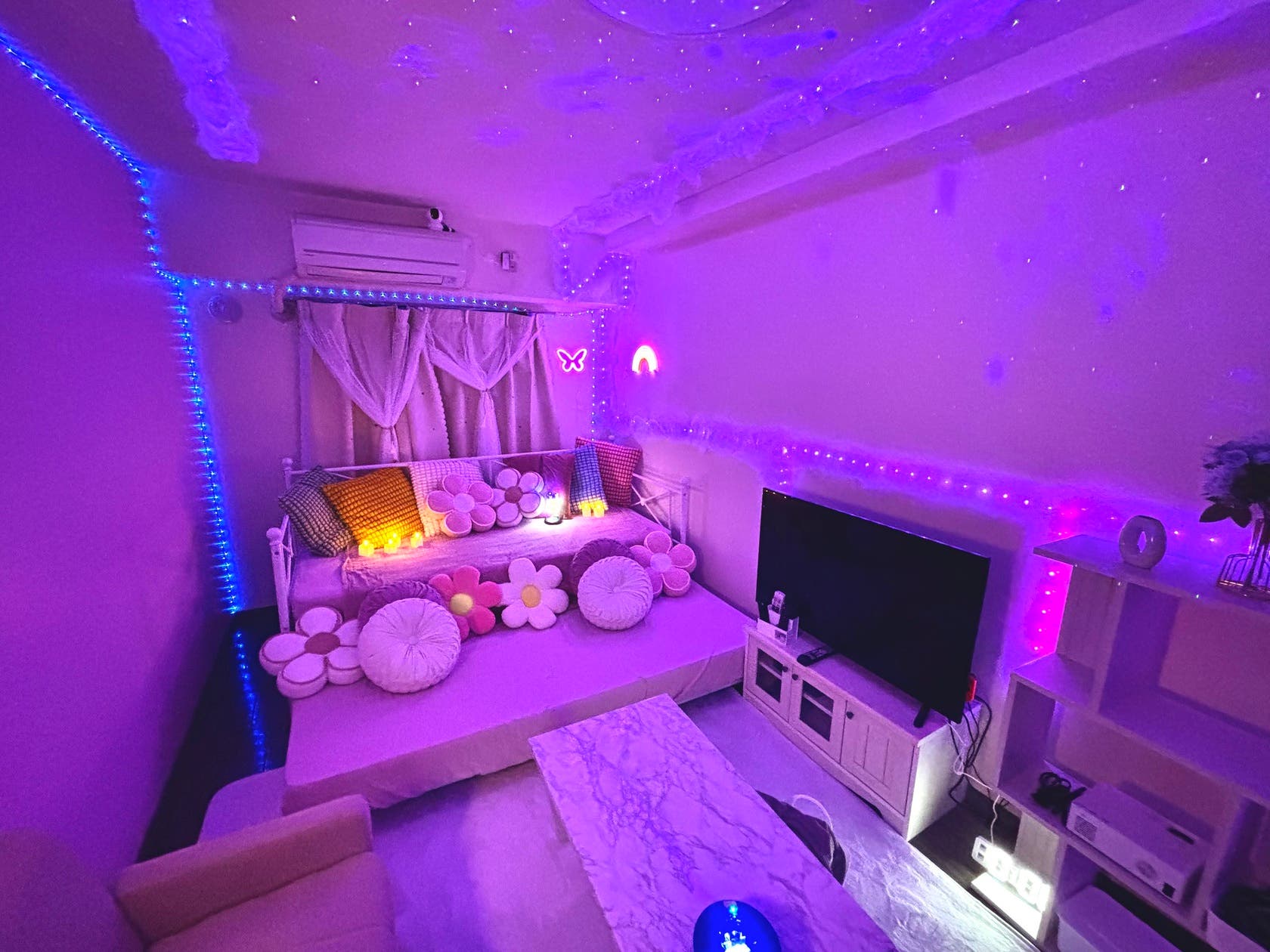 ✨オープンセール✨駅5分🚶おうちデート👫女子会❤️誕生日会🎂推し会🌹ママ会✨120インチプロジェクタの写真10