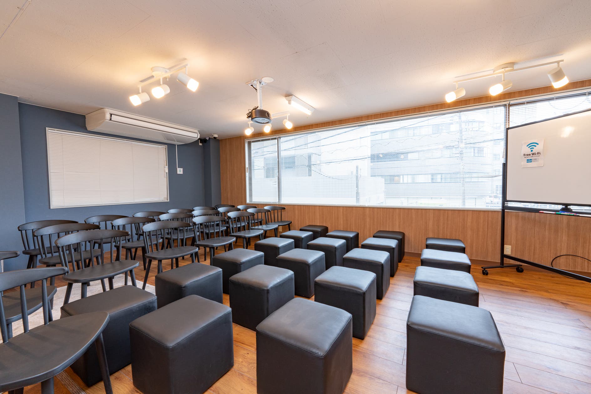 五反田駅6分✨最大40名⭕️飲食OK/100㌅スクリーン/モニター/ゴミ処理可/会議/懇親会/歓送迎会【KTY02】の写真7