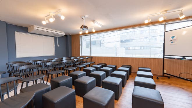 五反田駅6分✨最大40名⭕️飲食OK/100㌅スクリーン/モニター/ゴミ処理可/会議/懇親会/歓送迎会【KTY02】の写真7