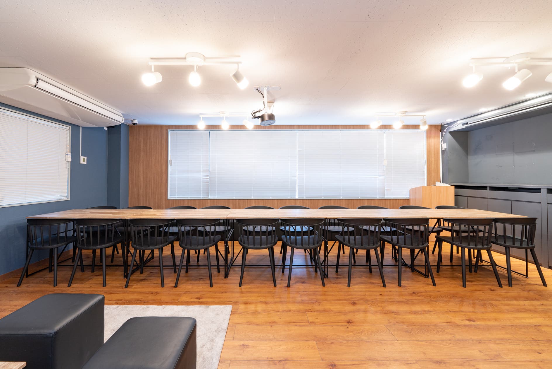 五反田駅6分✨最大40名⭕️飲食OK/100㌅スクリーン/モニター/ゴミ処理可/会議/懇親会/歓送迎会【KTY02】の写真19