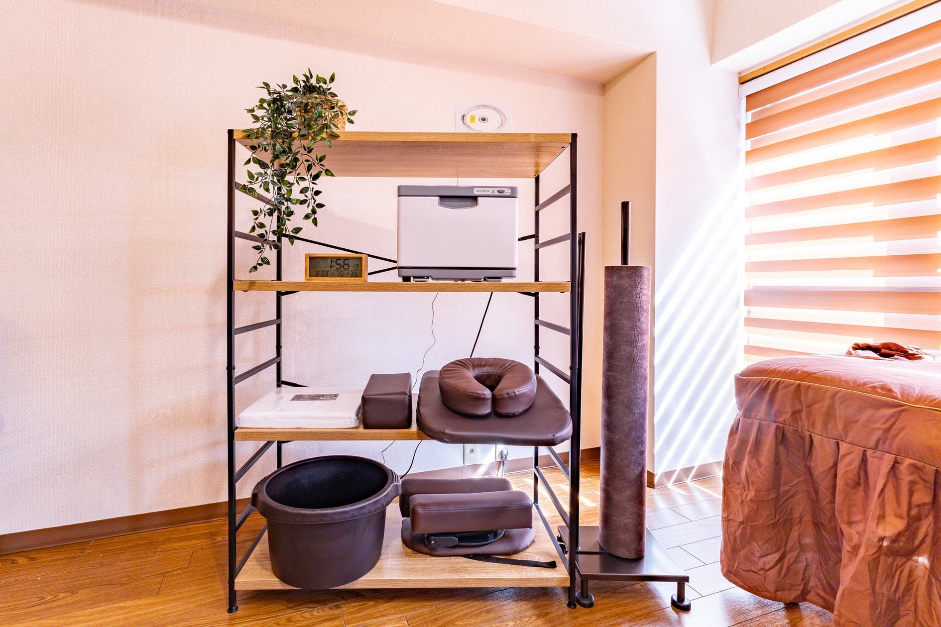 【スペアベッド無料！】久屋大通駅徒歩１分。広々空間で落ち着いた完全プライベート空間。エステ、整体、講習会、ヨガなど。の写真8