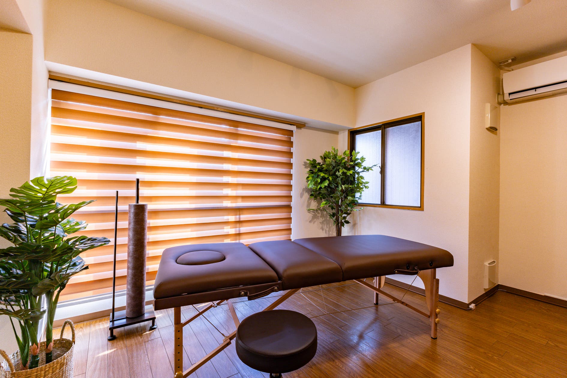【スペアベッド無料！】久屋大通駅徒歩１分。広々空間で落ち着いた完全プライベート空間。エステ、整体、講習会、ヨガなど。の写真21