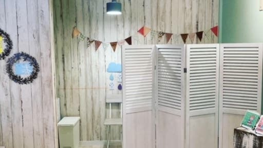 絵本専門店奥のスペースの写真1