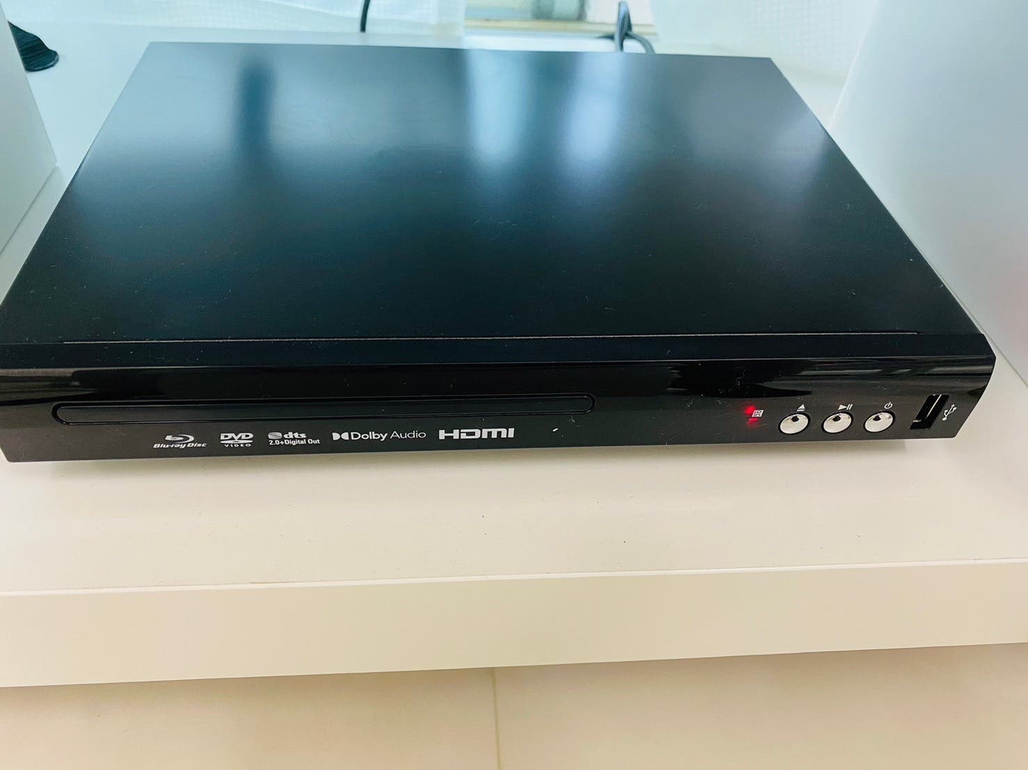 ⑥Blu-ray／DVDプレイヤーの画像1