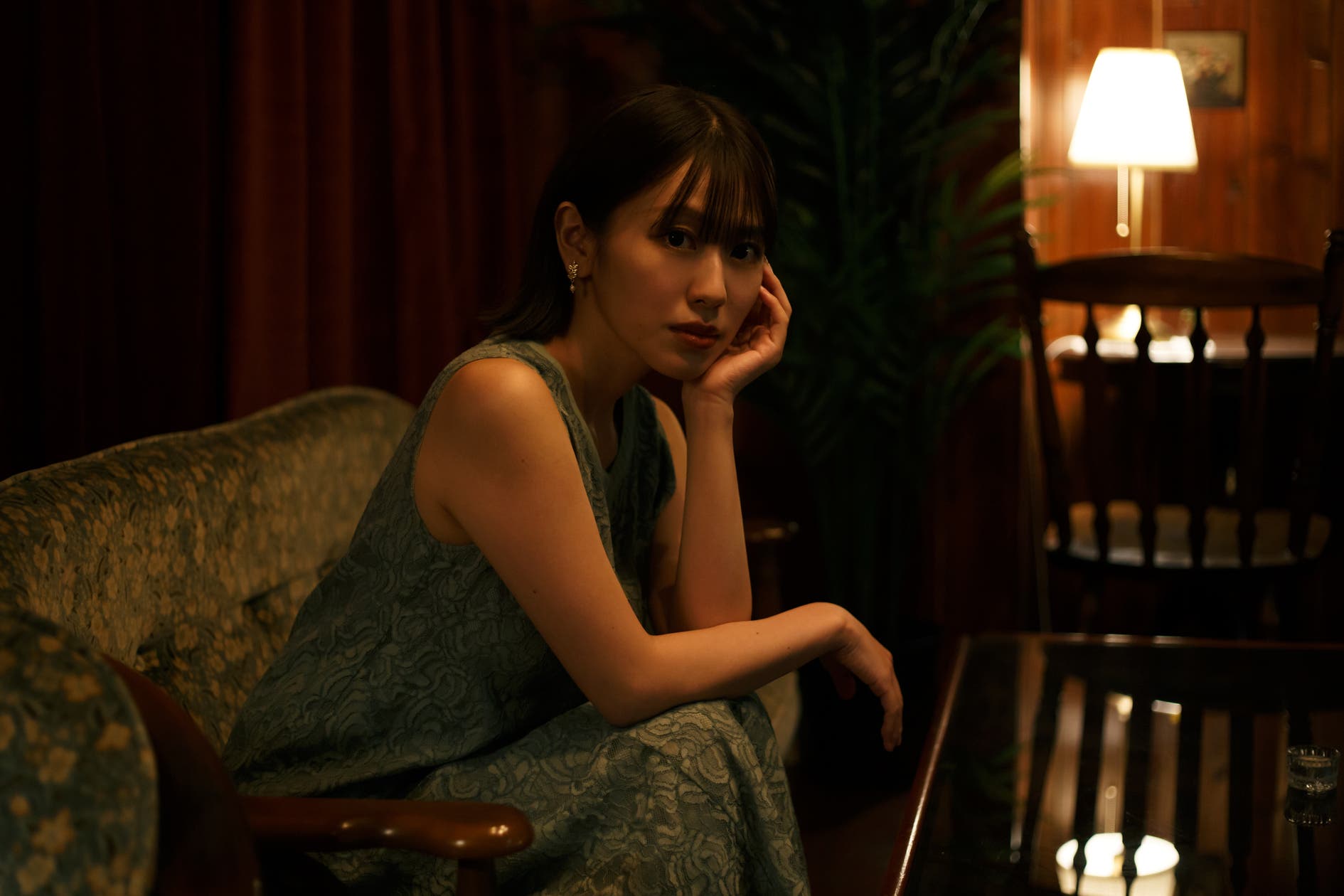 ベストホスト運営✨【駅徒歩30秒】ホテルライク・アンティーク・ボタニカルなカフェ撮影スタジオ / 天高3.4mの写真4