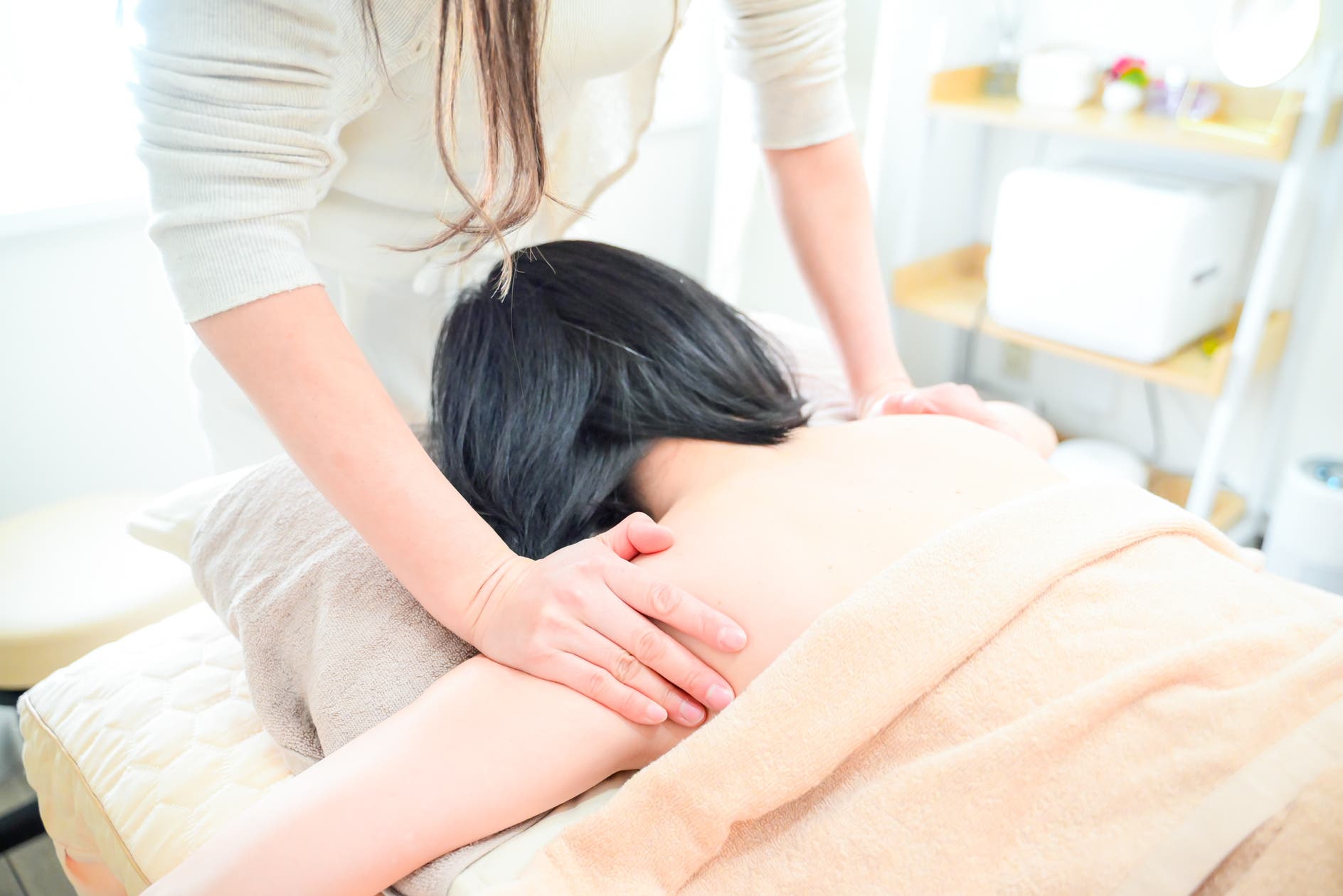 名古屋【金山駅徒歩2分】完全個室のプライベート空間🌿可愛い内装が女性に人気✨備品すべて無料の写真24