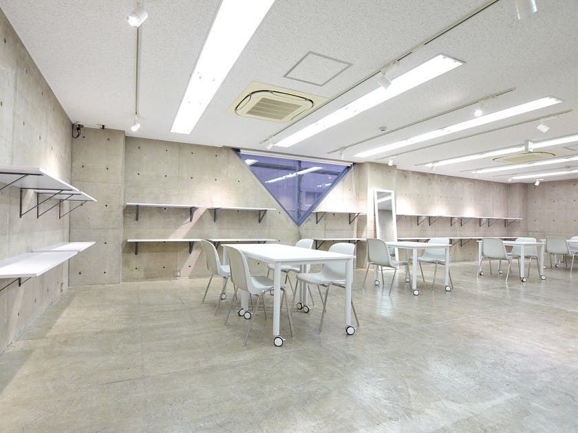 【5F-ワンフロア】ワンフロアのプライベートスペースなので幅広い演出も可能です。【大阪市中央区】の写真1