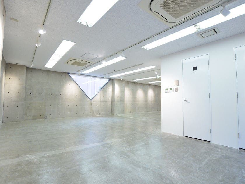 【5F-ワンフロア】ワンフロアのプライベートスペースなので幅広い演出も可能です。【大阪市中央区】の写真11