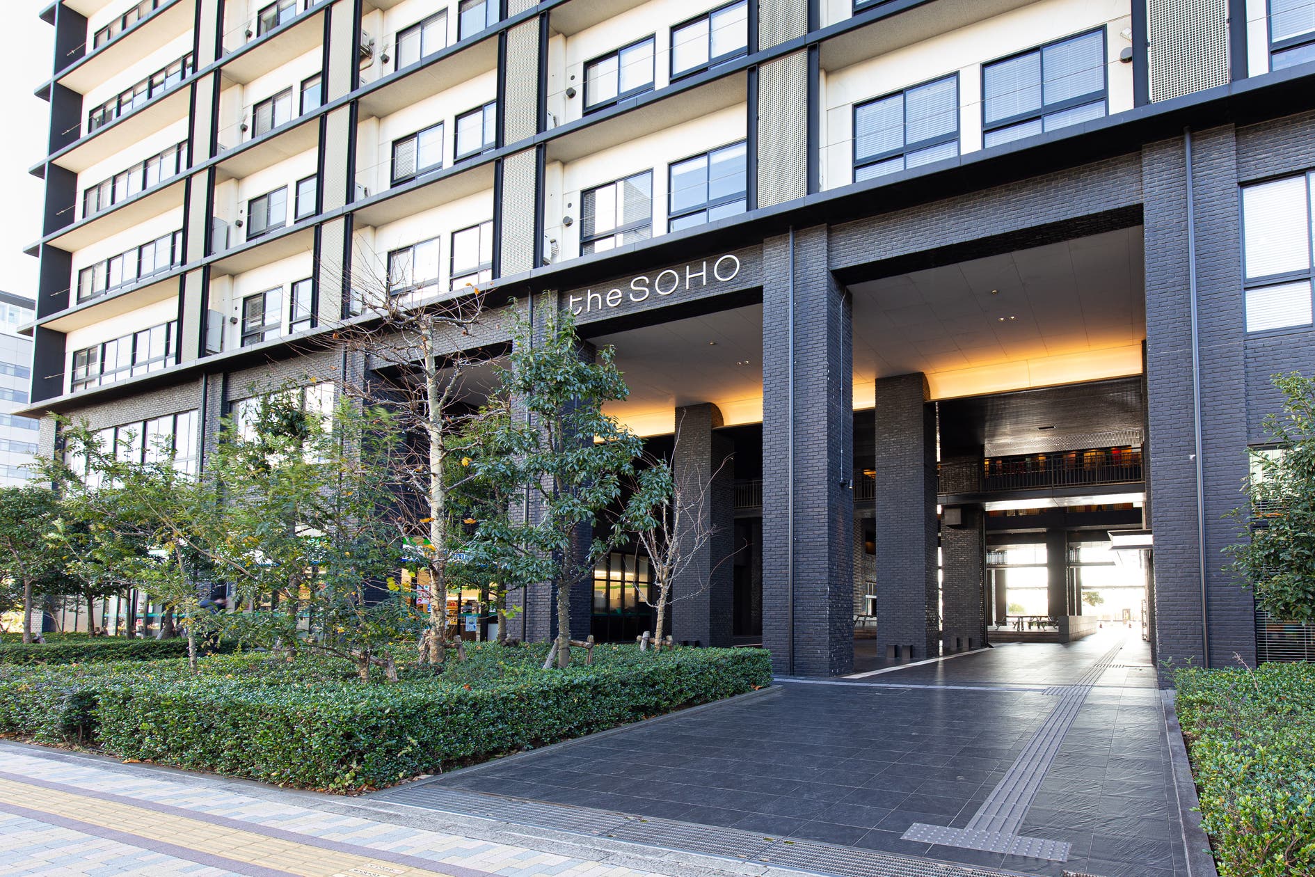 【お台場・湾岸 / SWITCH STAND ODAIBA】テラス付きのカフェスペースを貸切可能！会議設備も各種完備の写真16