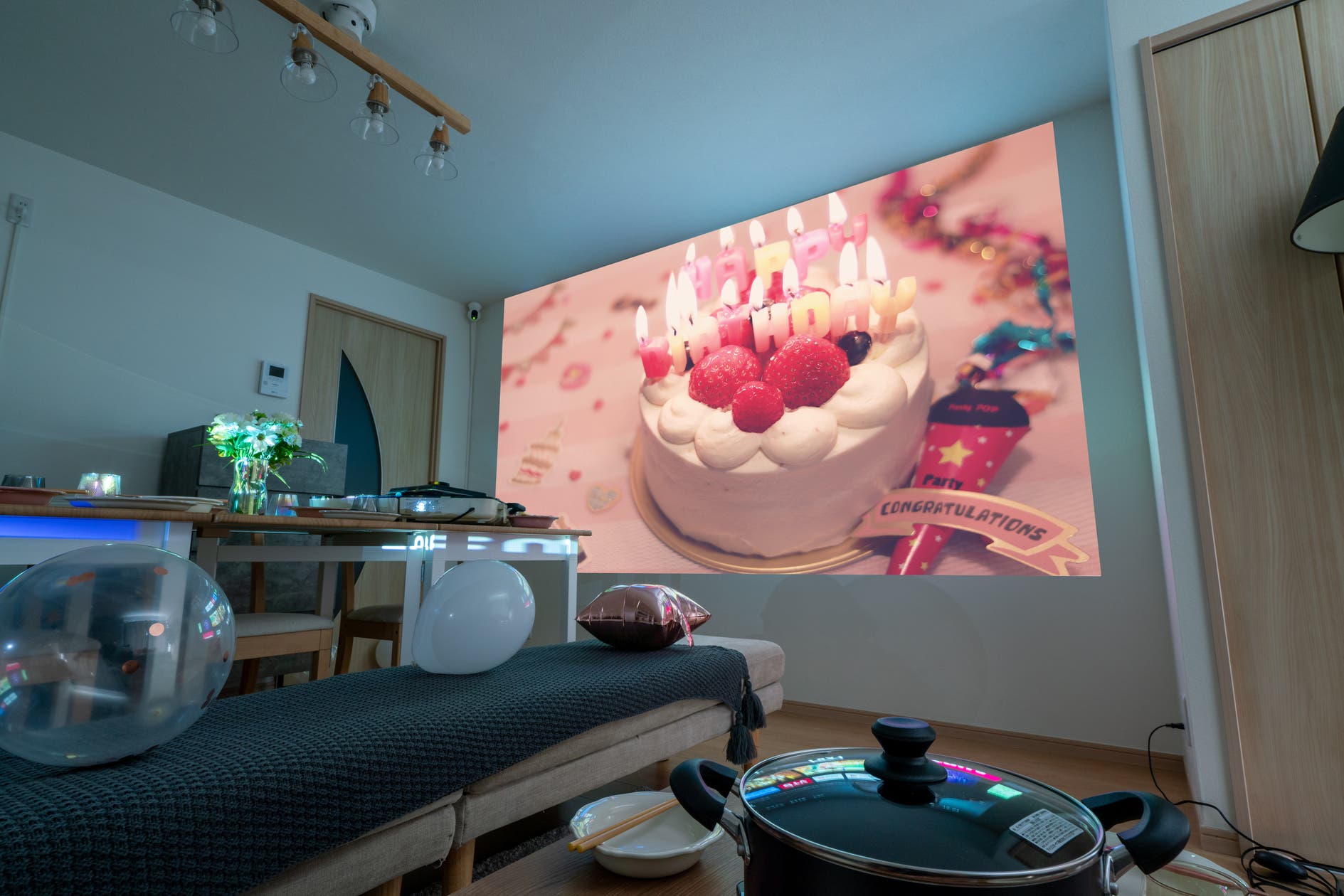 【東梅田駅徒歩4分】＜梅田駅/大阪駅/天満駅＞SNZ✨最大15名/24H利用可/映画鑑賞/イベント/デート/打ち上げの写真10