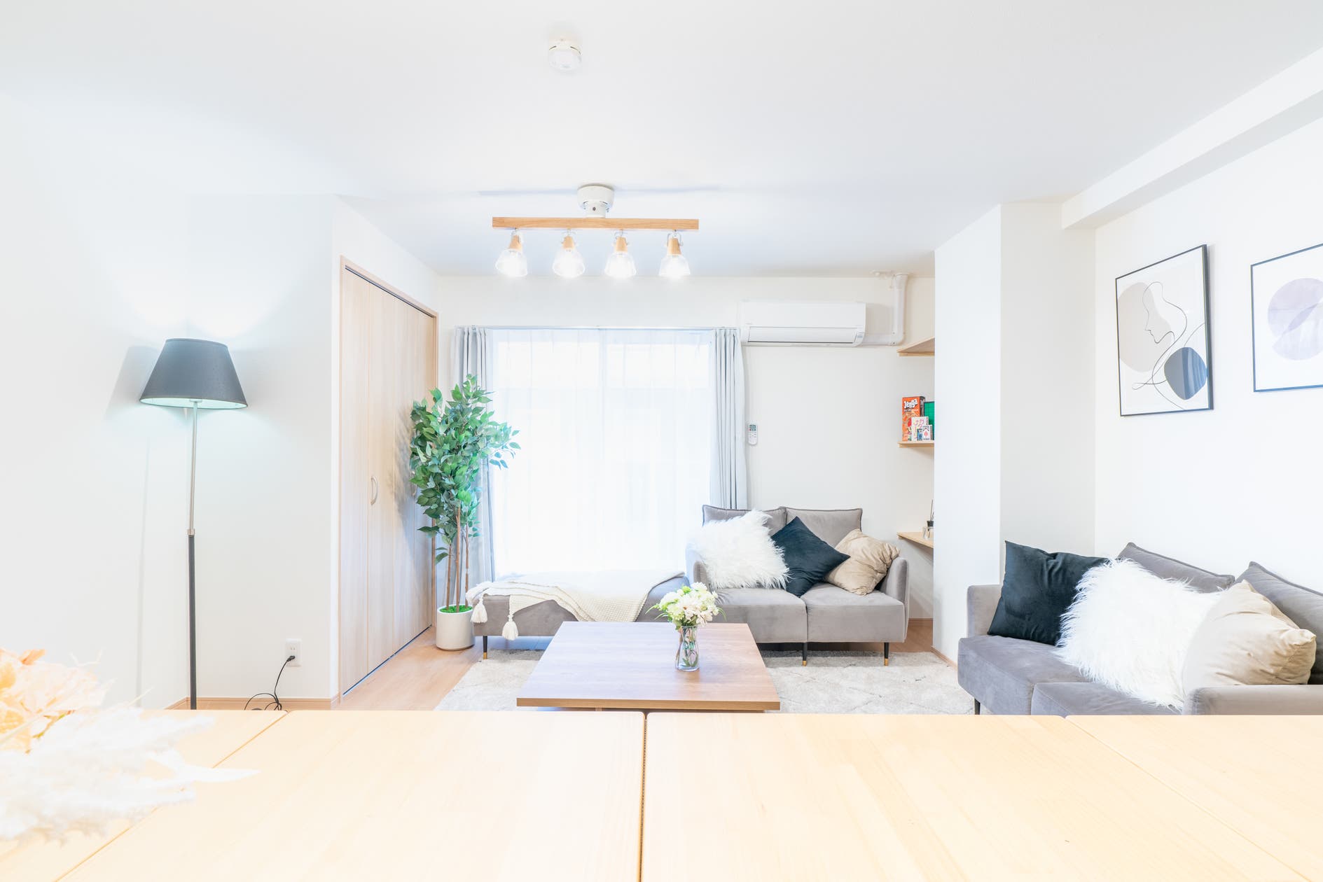 【東梅田駅徒歩4分】＜梅田駅/大阪駅/天満駅＞SNZ✨最大15名/24H利用可/映画鑑賞/イベント/デート/打ち上げの写真6