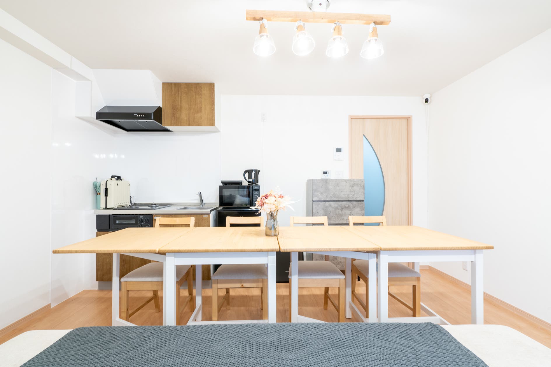 【東梅田駅徒歩4分】＜梅田駅/大阪駅/天満駅＞SNZ✨最大15名/24H利用可/映画鑑賞/イベント/デート/打ち上げの写真7