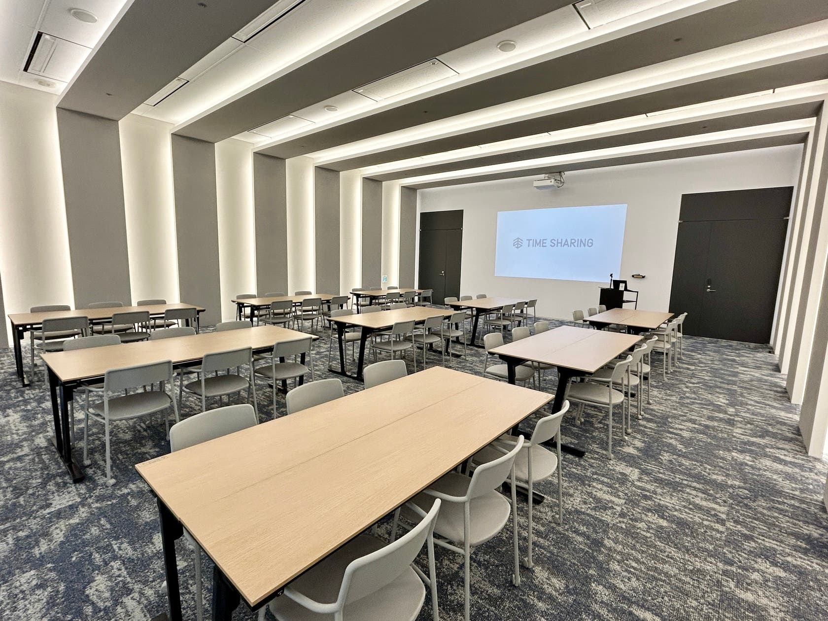 Conference Room I 【勝どき駅 徒歩10分】設備・備品が充実♪便利な駅近♥の写真9