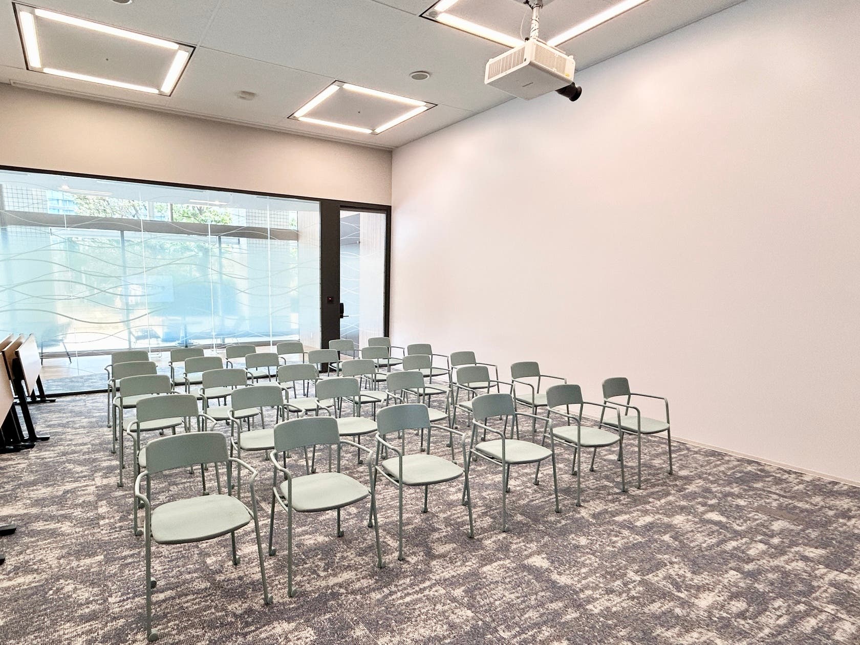 Conference Room Ⅱ【勝どき駅 徒歩10分】設備・備品が充実♪便利な駅近♥の写真7