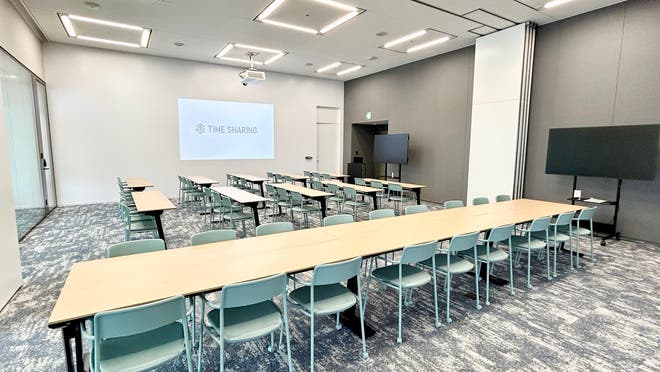 Conference Room Ⅱ+Ⅲ【勝どき駅 徒歩10分】設備・備品が充実♪便利な駅近♥の写真1