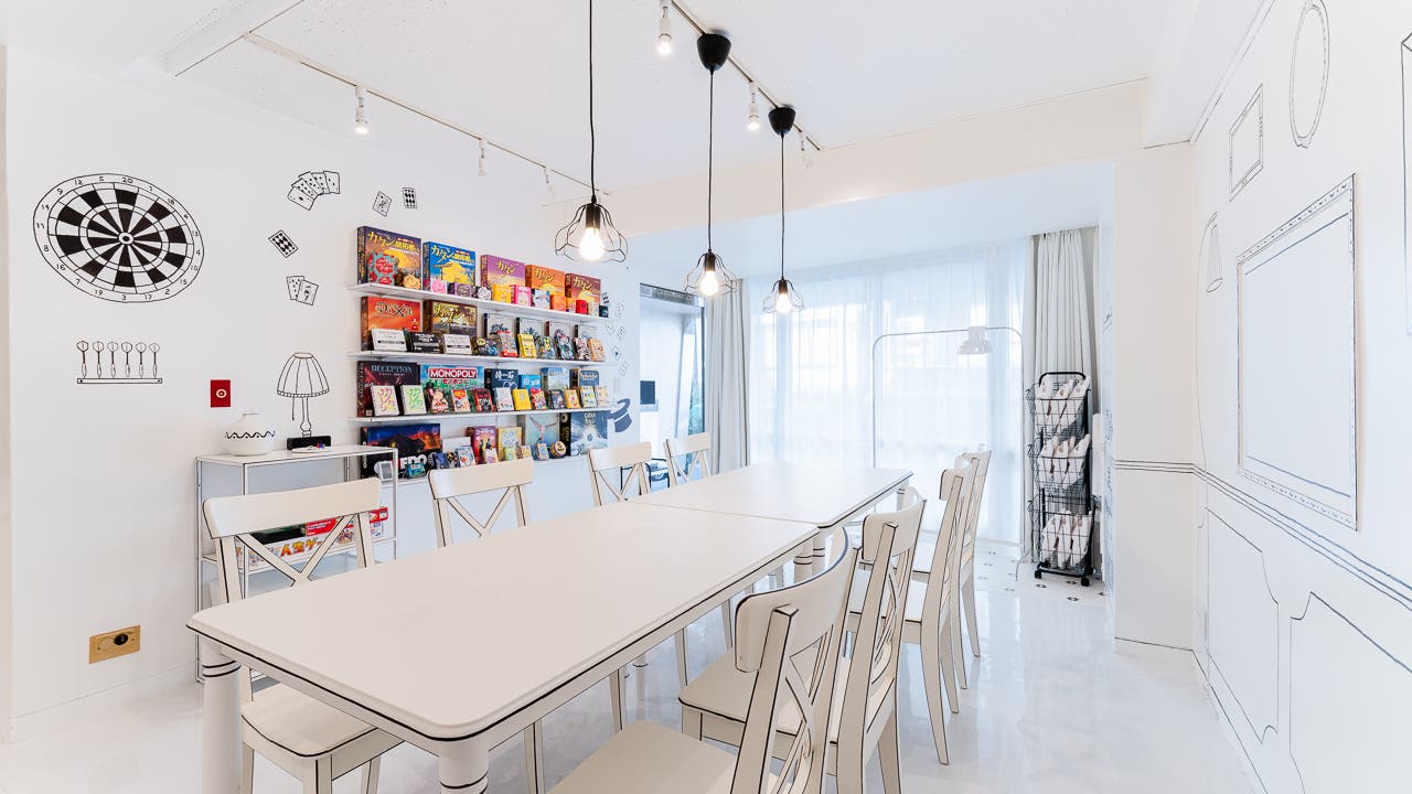 ボドゲ秋葉原8号店🌟ボードゲーム70種類🎲プロジェクター📽️大画面TV📺光回線の写真16