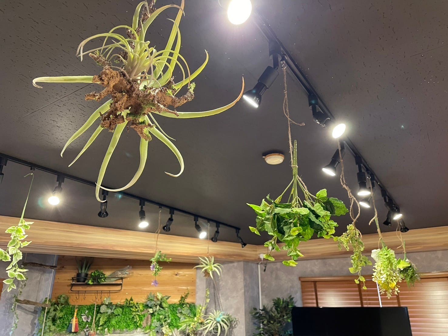 🎯新大阪駅徒歩1分🎯【ホワイドボード2台有】🌈隣に控室用意可能(要予約別料金)🌈備品追加料金不要◆お気軽会議室新大阪grove◆の写真11