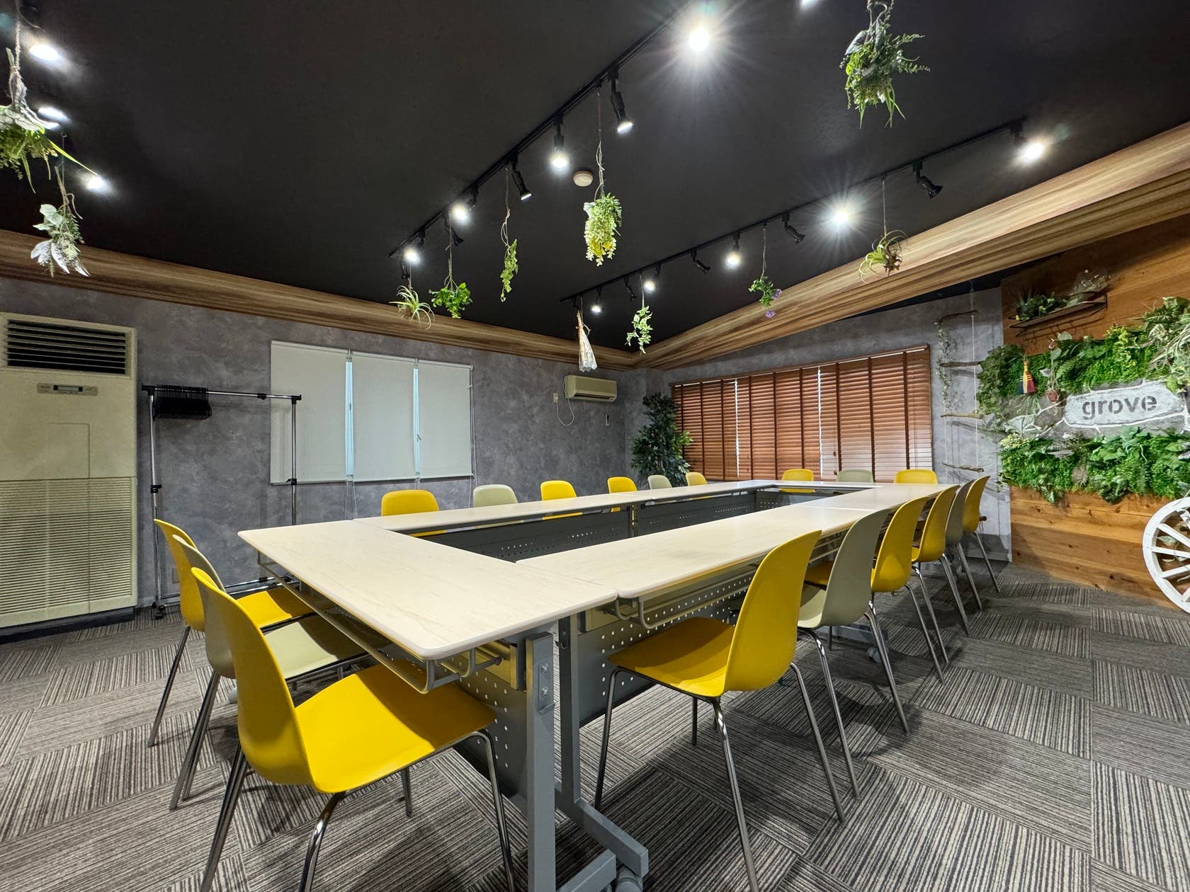 🎯新大阪駅徒歩1分🎯【ホワイドボード2台あり】🌈隣に控室用意可能(要予約)🌈追加料金不要🌈◆お気軽会議室新大阪grove◆◆の写真5