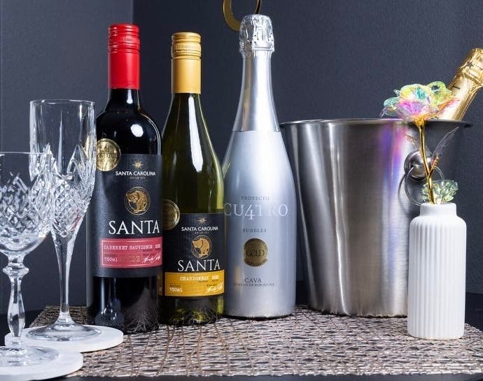 【難波/駅近】超好立地◎バーを目的に作られた内装の貸切空間✨50インチワイドモニター完備📺飲食持ち込みOK！👌の写真5