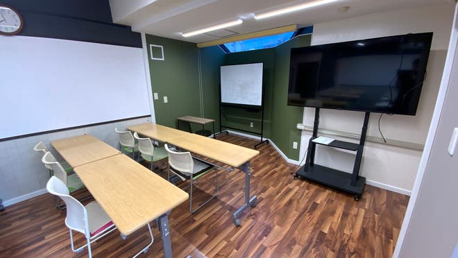 清潔第一【最大30名】01ルーム 仙台駅歩いて8分!会議、ミーティング、ワークショップなど最適22名♪勉強女子会の写真9