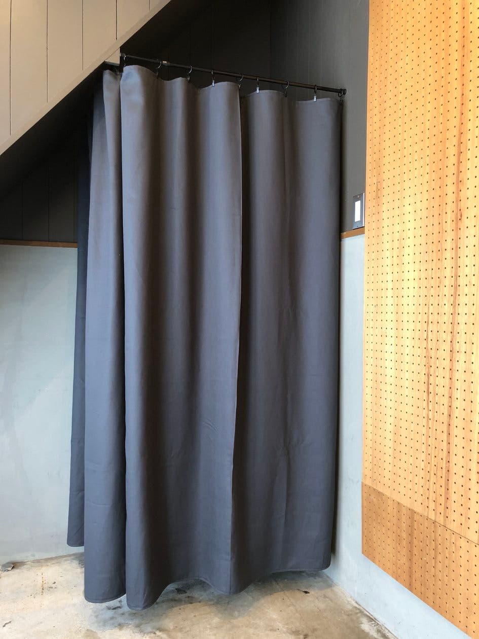 ポップアップストアやアパレルの展示会に最適な通り沿いに面した路面スペースの写真16