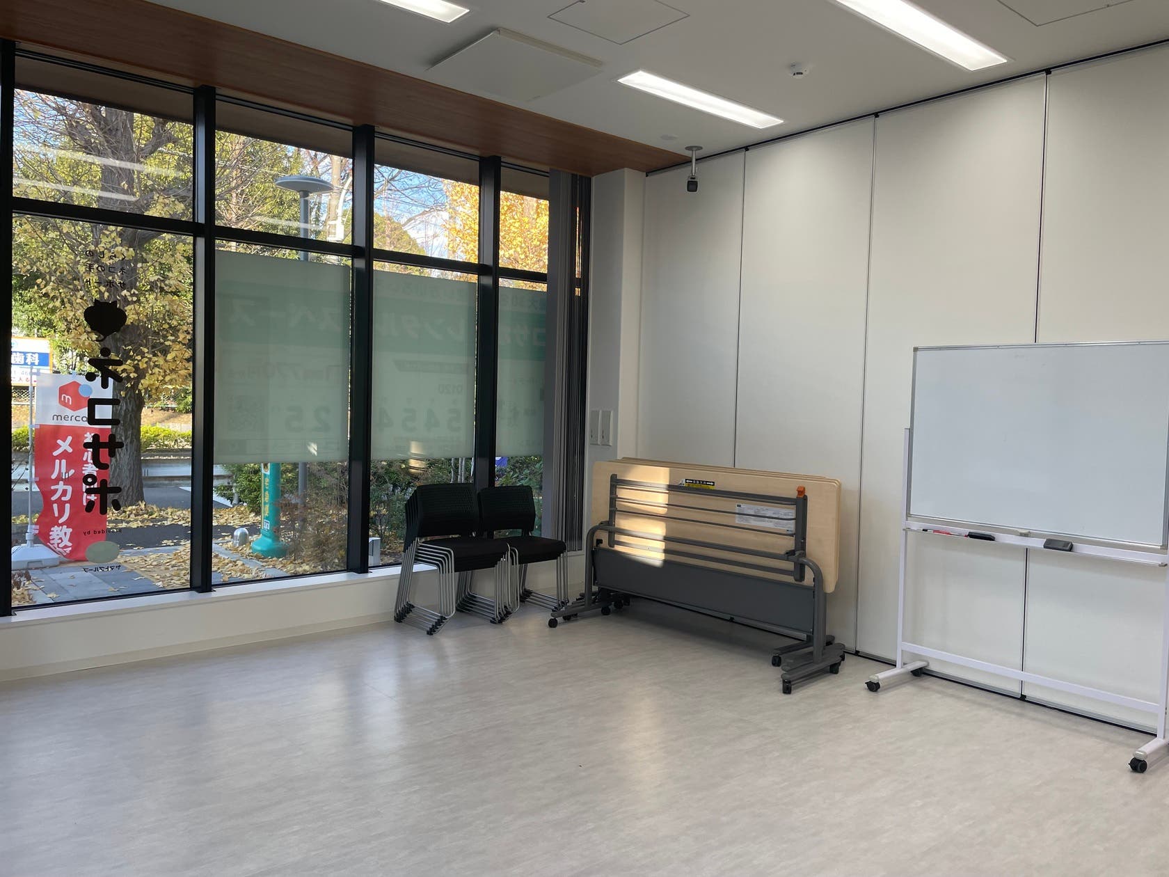 スペース②ネコサポ町田木曽店内のレンタルスペースです。🌟ママ会　✨推し活　💻会議　📺モニター65㌅👍YouTube視聴可の写真12