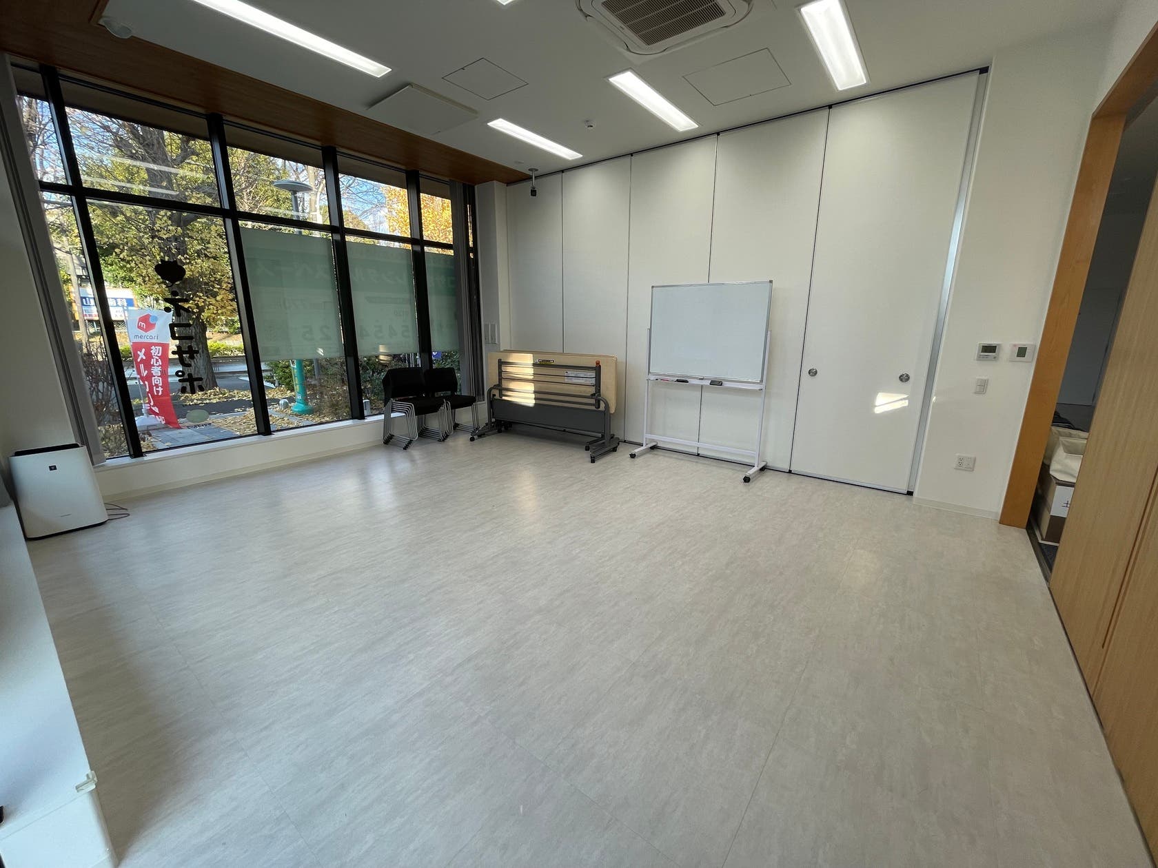 スペース②ネコサポ町田木曽店内のレンタルスペースです。🌟ママ会　✨推し活　💻会議　📺モニター65㌅👍YouTube視聴可の写真13