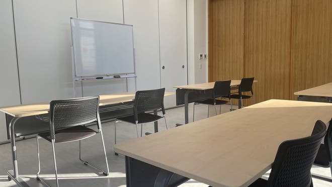 スペース②ネコサポ町田木曽店内のレンタルスペースです。🌟ママ会 ✨推し活 💻会議 📺モニター65㌅👍YouTube視聴可の写真7