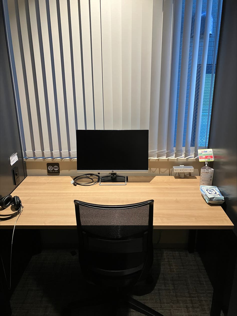 BOOTH 02(1名)の写真1