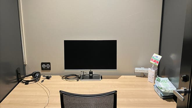 BOOTH 04(1名)の写真1