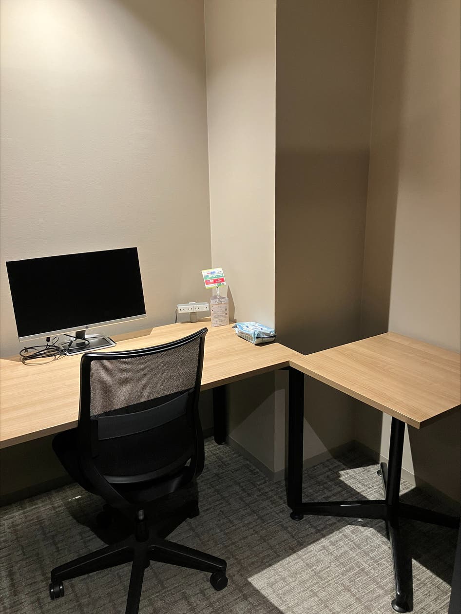 BOOTH 05(1名)の写真1