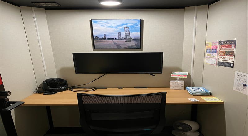 ROOM L 02