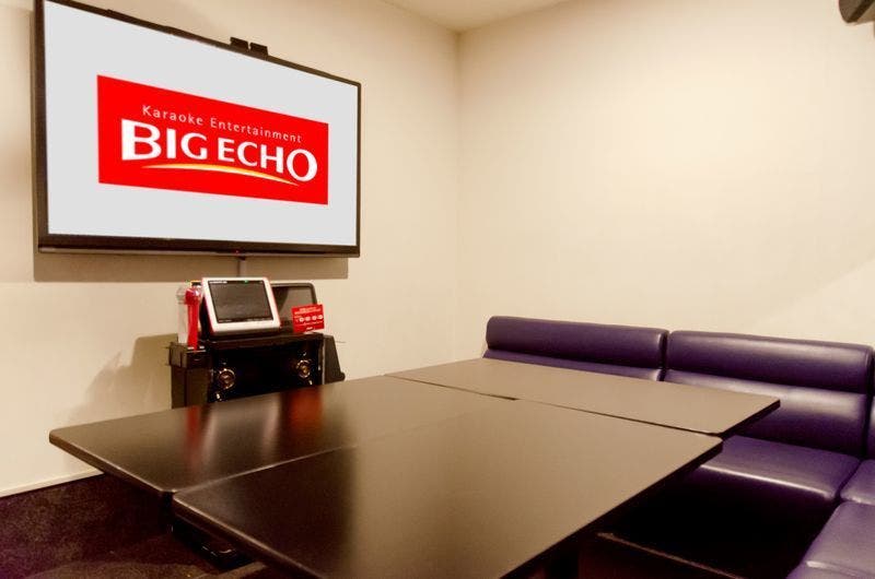 《2~4名用》会議・打ち合わせ用ルーム【サイズS】（加熱式たばこのみ可）の写真1