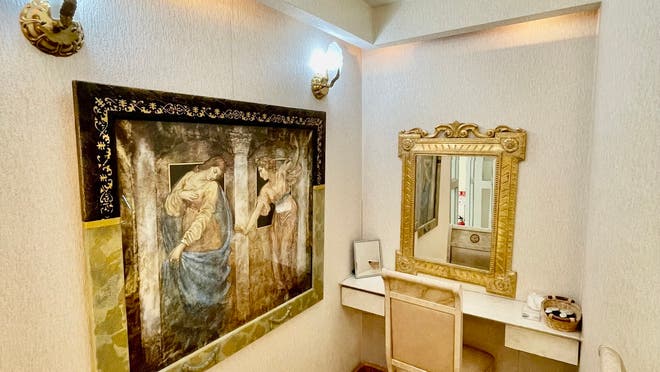 【半個室カウンセリング】~平日20%OFF!~ 谷町九丁目駅徒歩1分✨ヨーロピアン基調の落ち着いた店内で自分らしくワークライフ✨の写真7